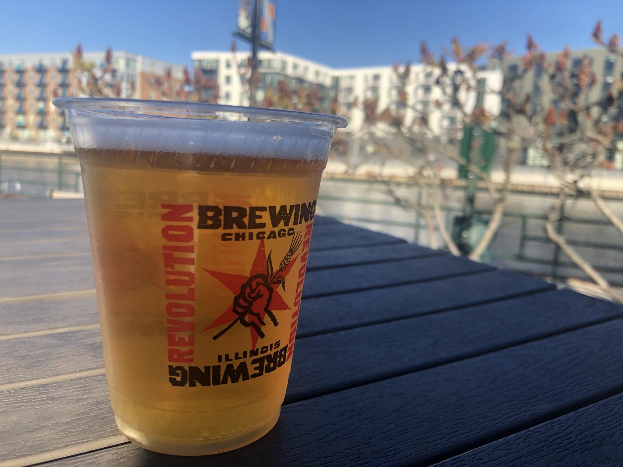 Happy hour chat - Sunshine with Savannah